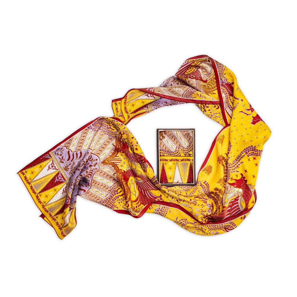 Jual Batik Wayang Scarf In Gift Box – Selendang In The Golden Age ...