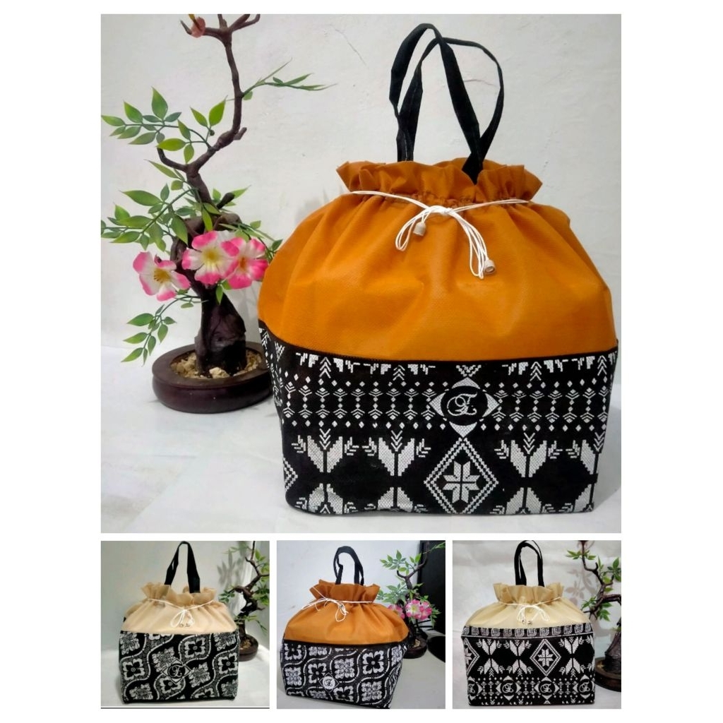 Jual 5 lusin (isi 60pcs) Tas hajatan serut box nasi ukuran 22x22 ...