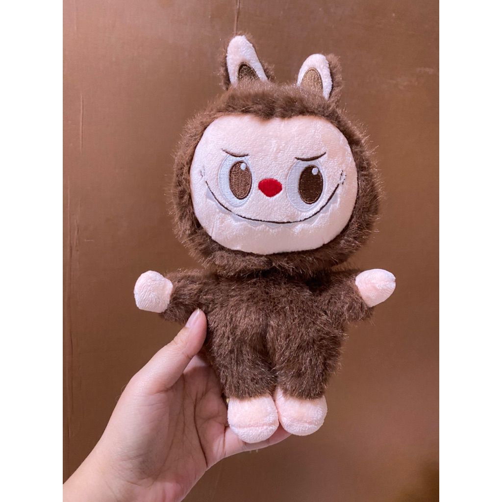Jual Boneka Karakter Labubu Cokelat size 27cm / Boneka Labubu / Boneka ...
