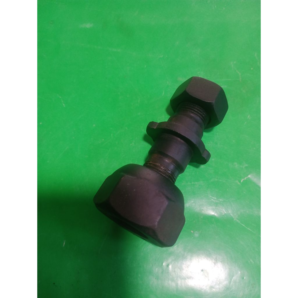 Jual baut roda hub bolt Hino Ranger FF depan | Shopee Indonesia