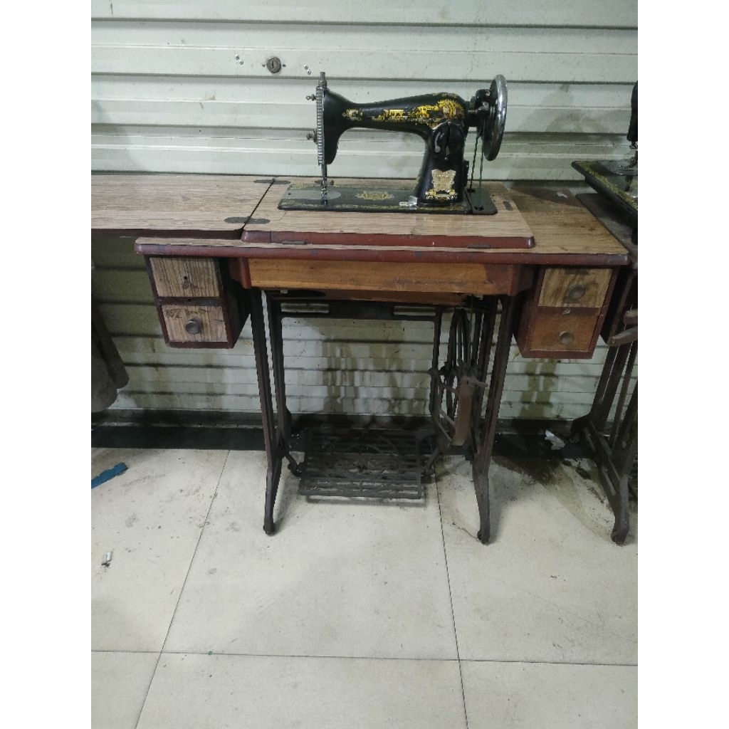 Jual mesin jahit BUTTERFLY SHANGHAI meja jati lapis mesin kuat kokoh ...