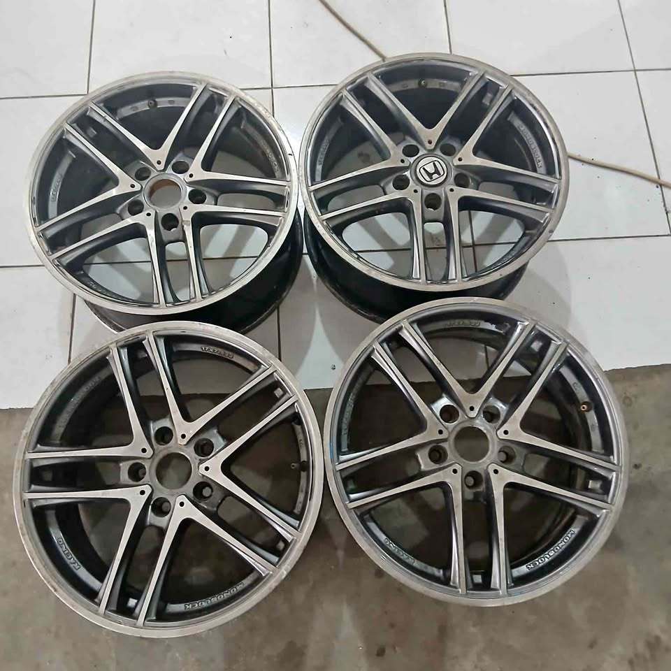 Jual VELG MOBIL RACING RING 17 LEBAR 7 LUBANG BAUT PCD 5X114 PELEK | Shopee Indonesia