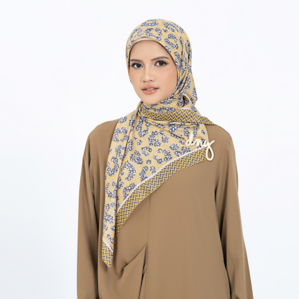 Jual HIjab Motif Segi Empat Deenay Freesia Series | Shopee Indonesia