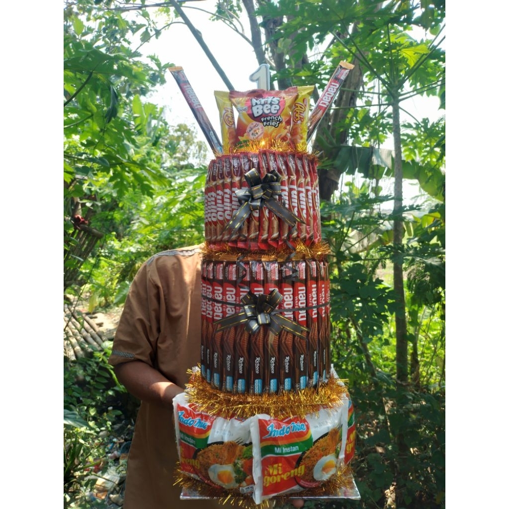 Jual Tower snack/ Snack tower chocolatos/ Hadiah spesial/ kado ultah ...