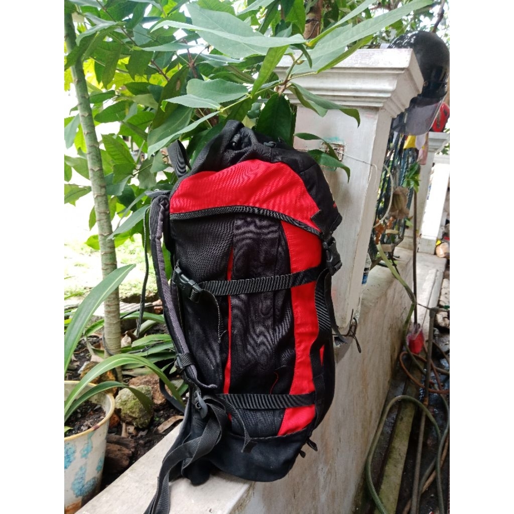 Jual Keril deuter futura size 45L kondisi baik | Shopee Indonesia