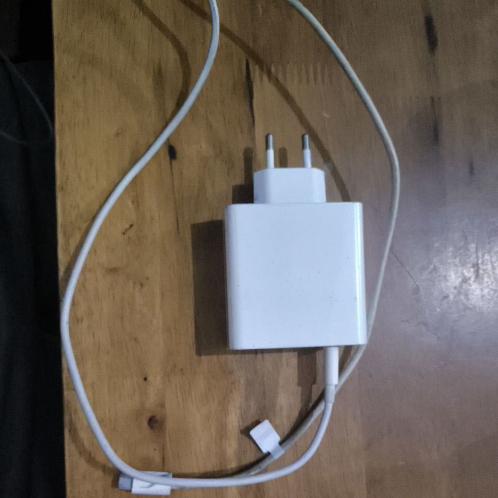 Jual kabel dan charger advan workplus second | Shopee Indonesia