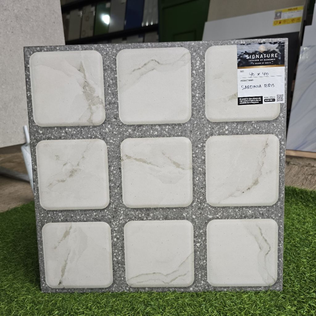 Jual Keramik Kasar Corak batu alam kotak² 40x40 sadrinia gris (CHAT ...