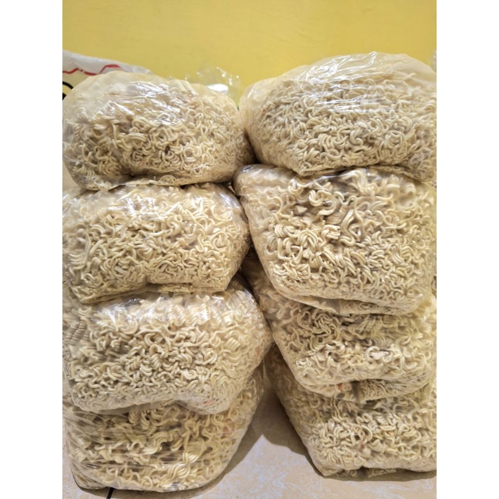 Jual MIE REMUK 1 KG | MIE KUNING REMUKAN | MIE SORTIR | MIE ENAK ...