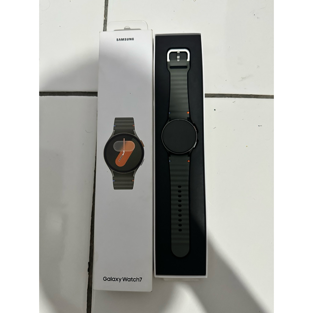 Jual Samsung Galaxy Watch7 40mm - Green, Smartwatch AI, Prosesor 3nm ...