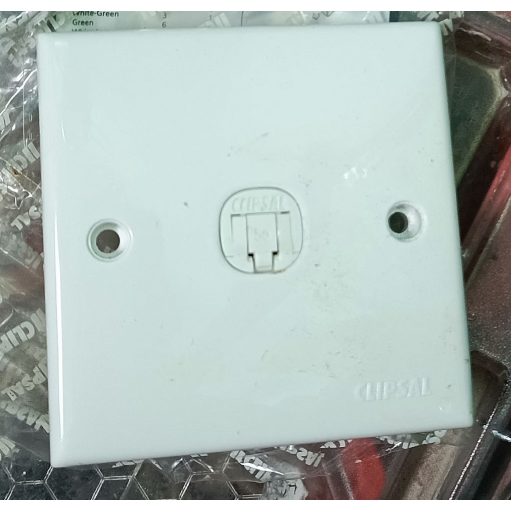 Jual STOK KONTAK DATA CAT5e "CLIPSAL" ( SCHNEIDER ELECTRIK LEONA ...