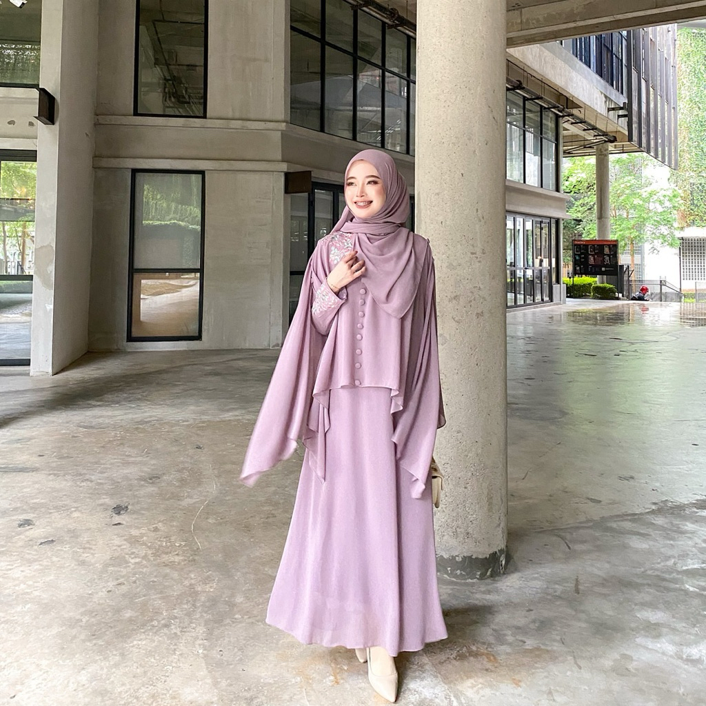 Jual Ellmera Label - Qamira Abaya with Matching Chiffon Shawl Muslimah ...