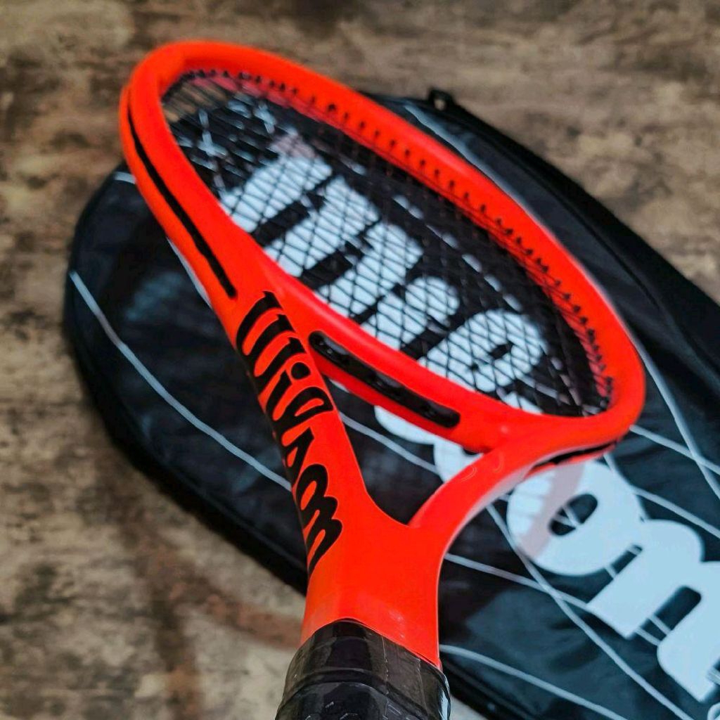 Jual Raket tenis Wilson Pro Staff V12.0 Carbon Siap Pakai Warna Oren ...