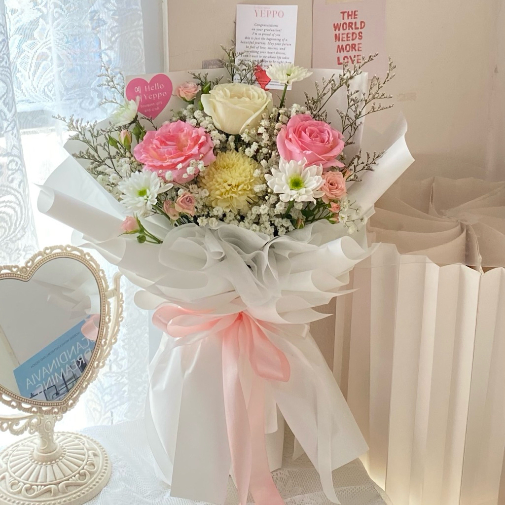 Jual Love Blossom Buket – Bunga Segar untuk Anniversary / Ulang Tahun ...