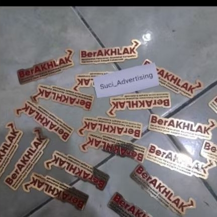 Jual pin ASN berakhlak#pin berakhlak Kuningan magnet | Shopee Indonesia