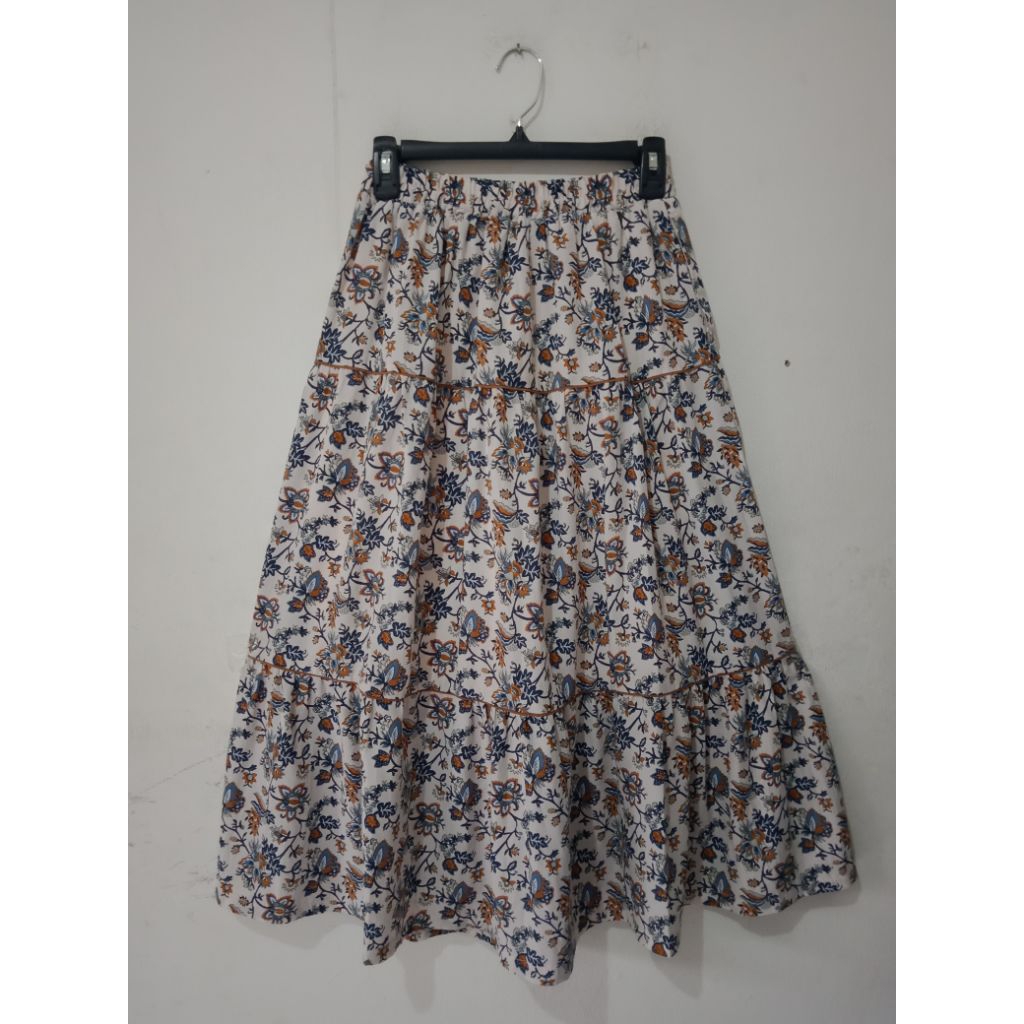 Jual BACA DESKRIPSI - Preloved/Thrift - Rok Panjang Umpak-umpak Motif ...