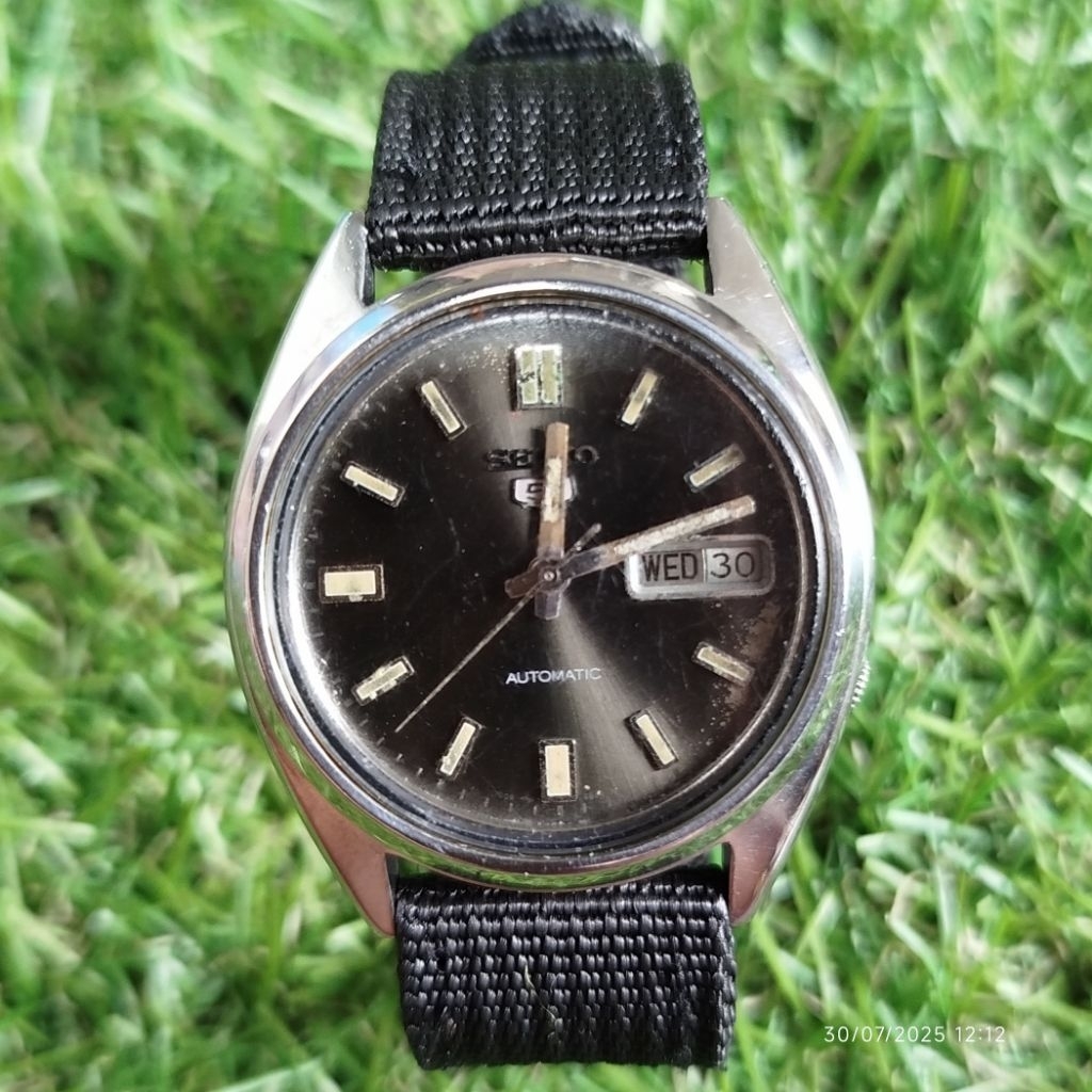 Jual jam tangan pria SEIKO 5 AUTOMATIC cal 7009-3040 vintage | Shopee Indonesia