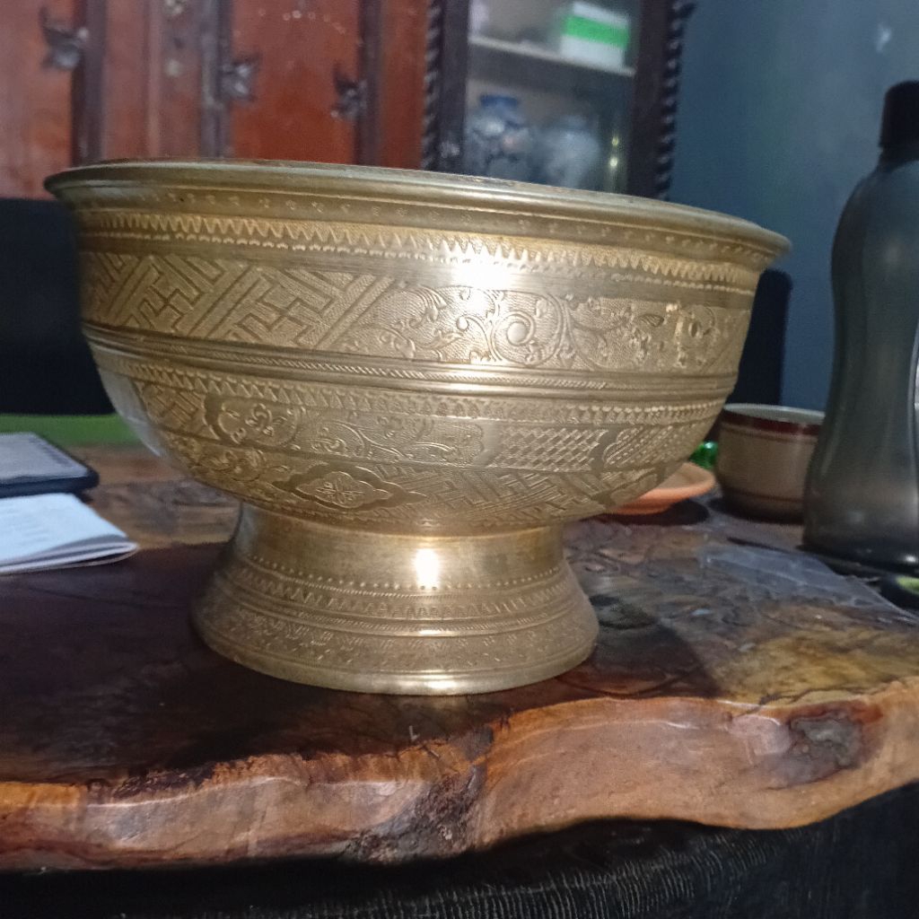 Jual bokor kuningan kuno ukiran tebal | Shopee Indonesia