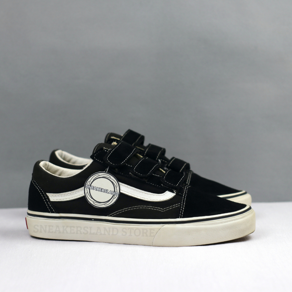 Jual Sepatu Sneakers Old Skool Velcro Black White Kasual Oldskool ...