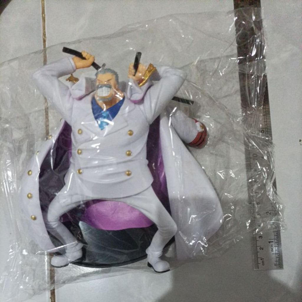 Jual One Piece Vice Admiral Garp | Shopee Indonesia