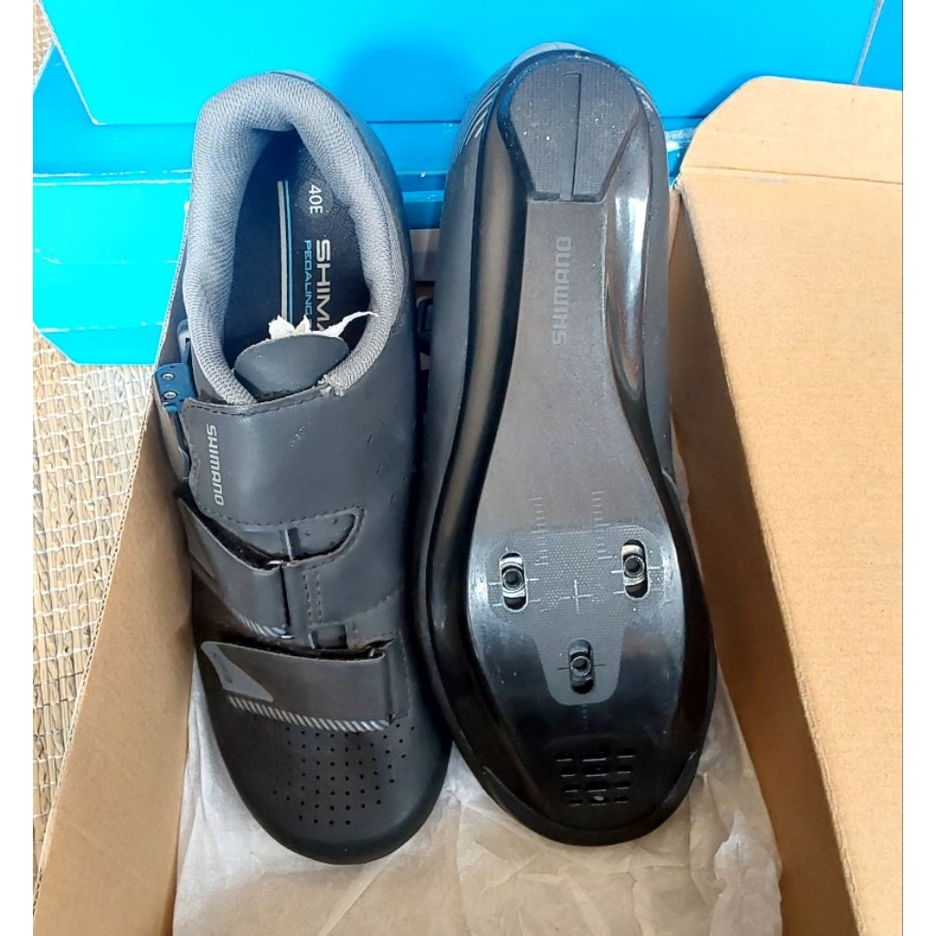 Jual sepatu shimano road RP 301 size 40 seri wide / lebar | Shopee ...