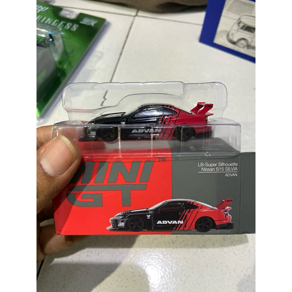 Jual mini gt lb super silluet nissan silvia s15 advan | Shopee Indonesia