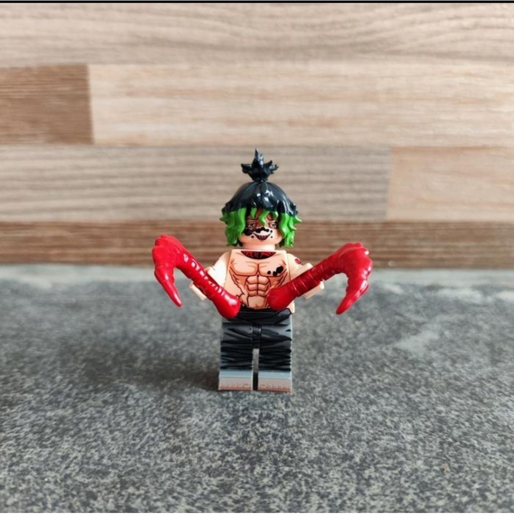 Jual Brick Kimetsu no Yaiba Gyutaro | Lego Sluban Blokees Keeppley ...