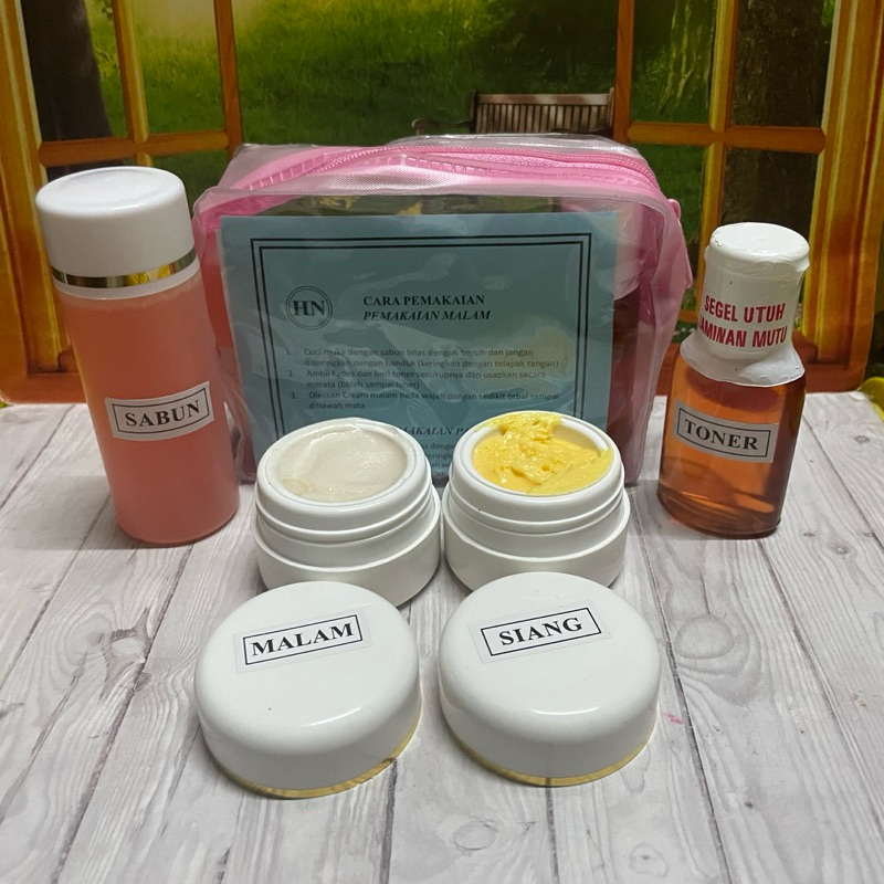 Jual paket cream brosur biru / brosur pink | Shopee Indonesia