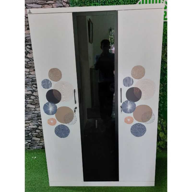 Jual OLYMSTEEL LEMARI PAKAIAN BESI 3 PINTU KACA RIBEN / LEMARI PAKAIAN ...