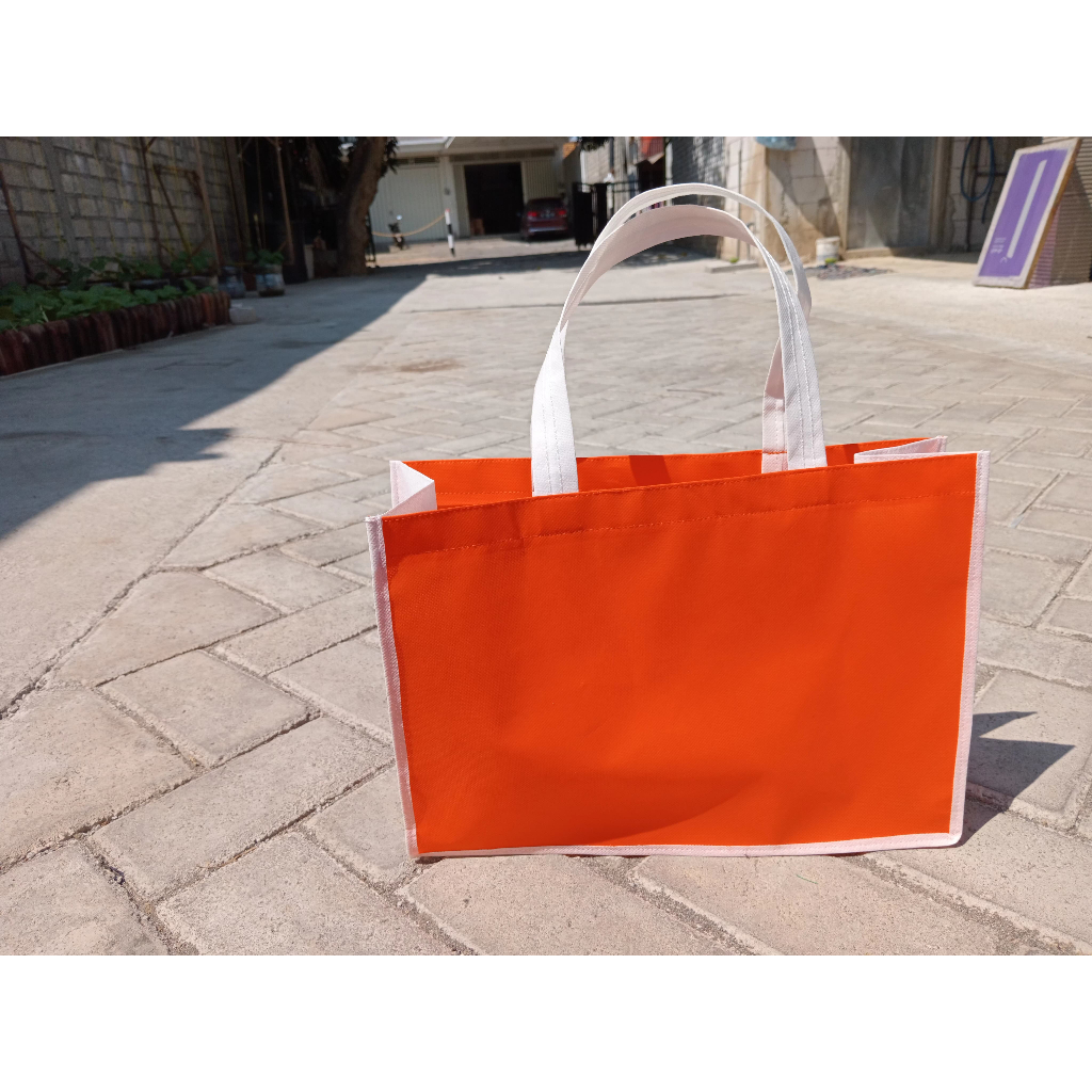 Jual Tas Spunbond Model Box Ukuran 36x15x25 | Shopee Indonesia