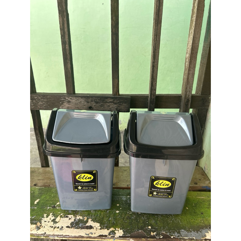 Jual bak sampah betutup panda star 5L | Shopee Indonesia