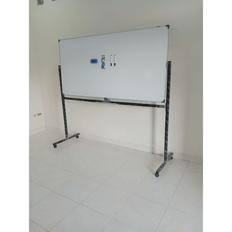 Jual Whiteboard / Papan tulis DAIKI Magnetic Double face stand 90x150 ...