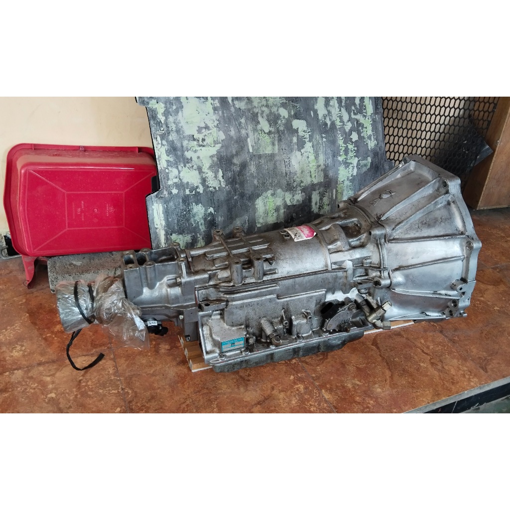 Jual gearbox matic fortuner/innova diesel 2kd termasuk converter ...