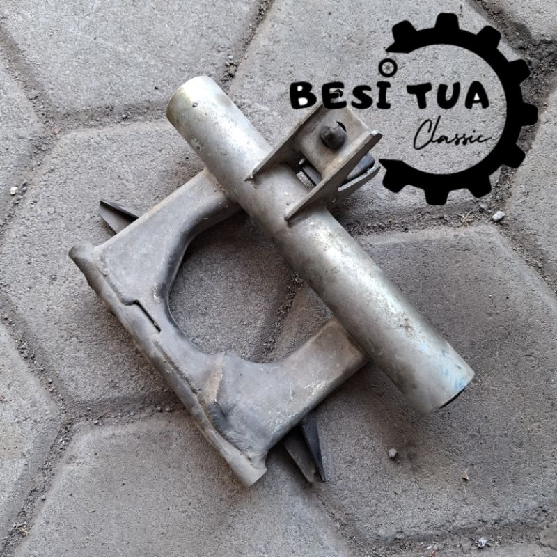 Jual Mounting ayunan sambungan mesin monting pcx 150 kode k97 original ...