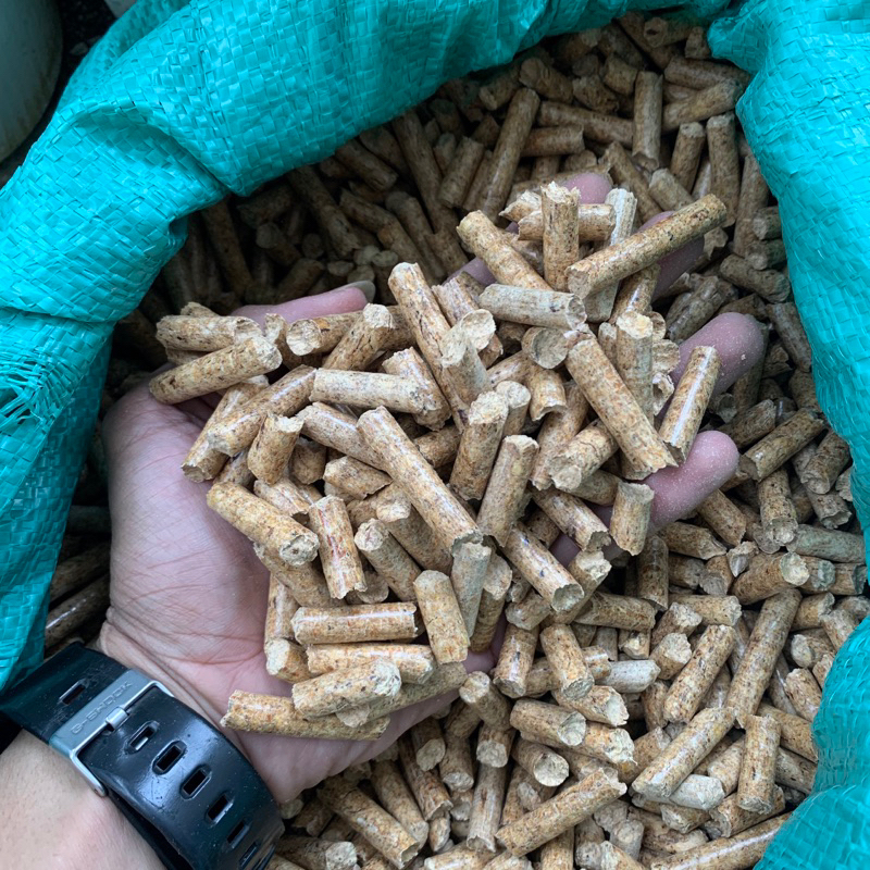 Jual Wood Pellet / pelet kayu GRADE B untuk alas kandang kucing dan ...