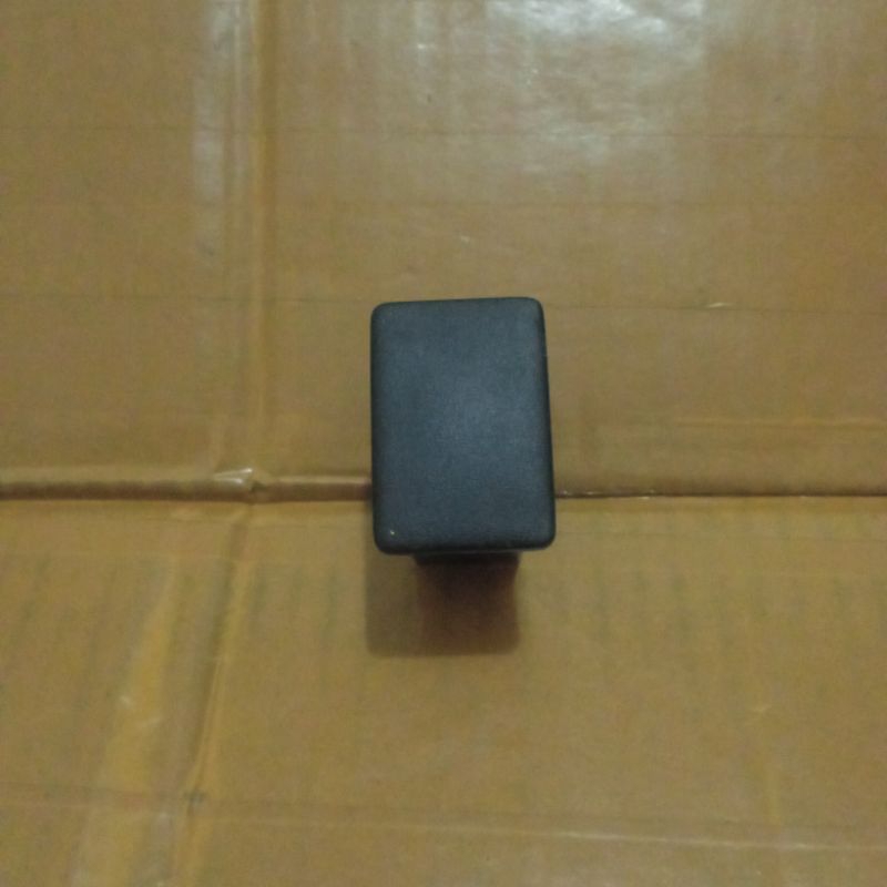 Jual tutup lubang cover base switch innova reborn fortuner vrz original ...