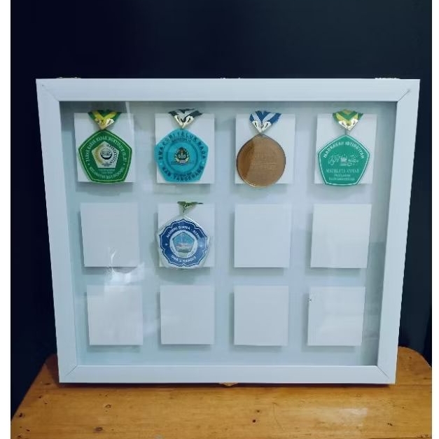 Jual Bingkai Medali 12 slot / Frame medali | Shopee Indonesia