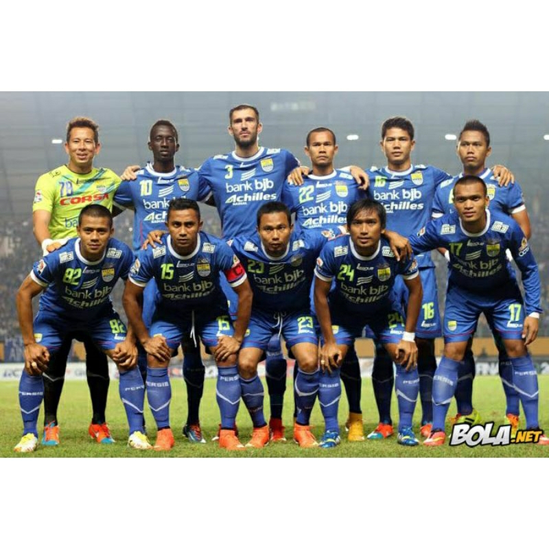 Jual JERSEY BOLA RETRO PERSIB BANDUNG SETELAN JERSEY LATIHAN PERSIB ...