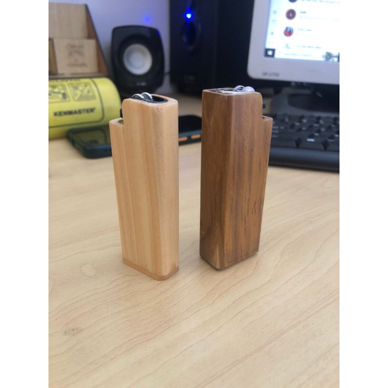 Jual Cover Korek Api Gas Unik bahan Kayu bisa Custom Grafir Nama atau ...