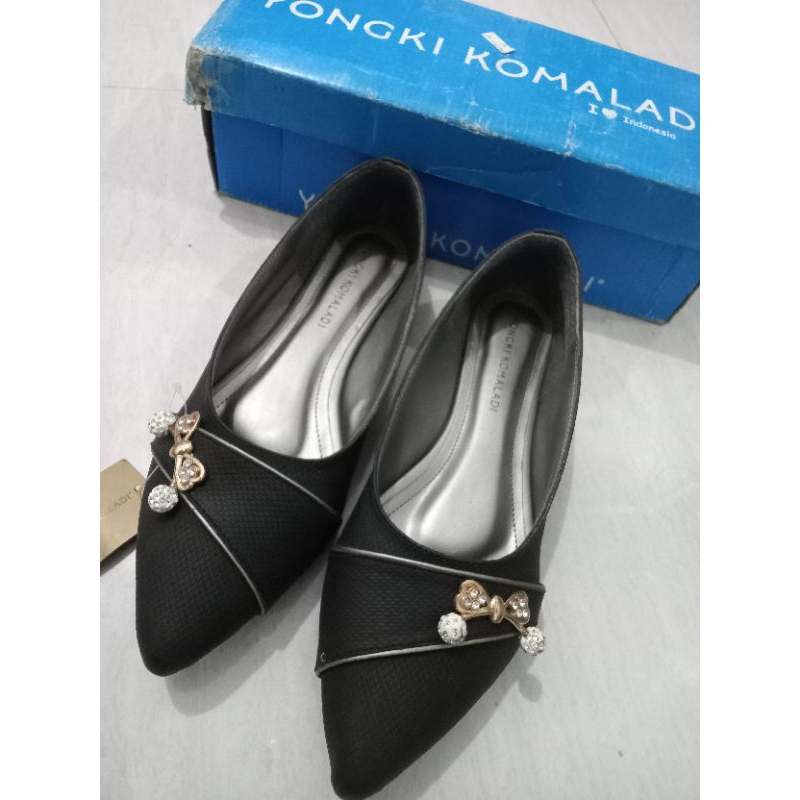 Jual Yongki Komaladi kondisi Baru (obral) | Shopee Indonesia