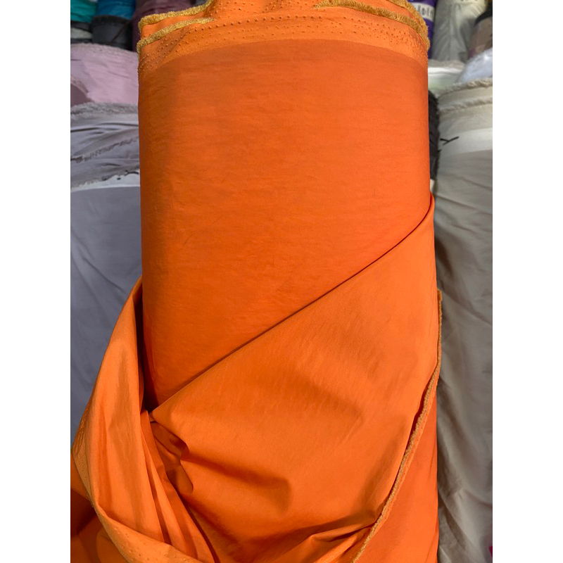 Jual KAIN TASLAN MAYER CRINKLE WARNA-ORANGE WATERPROOF | Shopee Indonesia