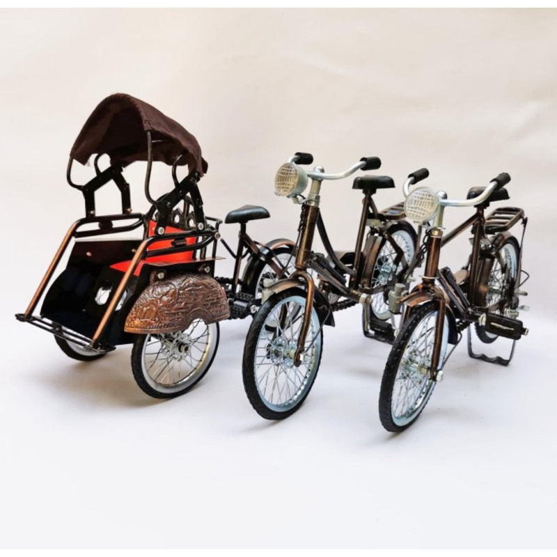 Jual DIECAST METAL BESI MINIATUR BECAK SEPEDA ONTHEL ANTIK JADUL ...