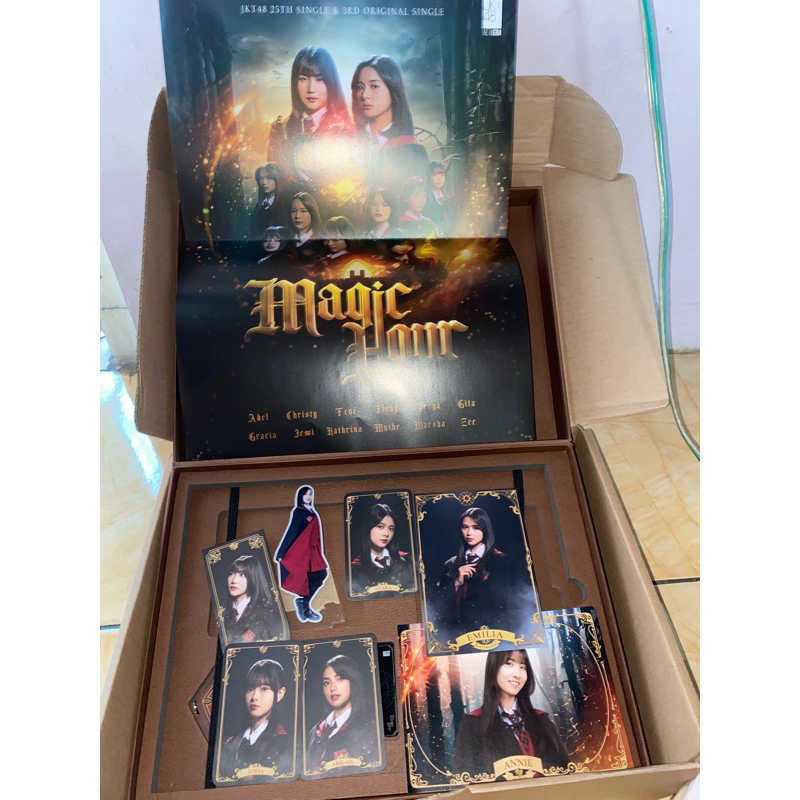 Jual magic hour jkt48/pandora box official | Shopee Indonesia