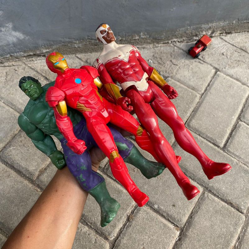 Jual action figure ironman hulk folcon marvel original hasbro | Shopee ...