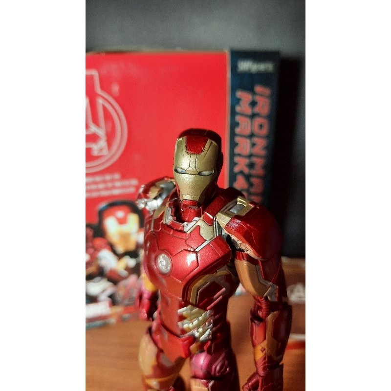 Jual SHF Ironman mark 43 + standbase AVENGERS custom | Shopee Indonesia