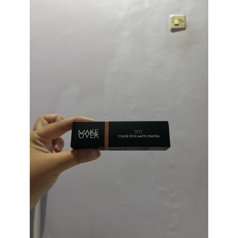 Jual Makeover Color Stick Matte Crayon shade Skye | Shopee Indonesia