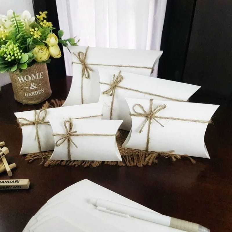 Jual PILLOW BOX - BOX PACKAGING PUTIH DAN COKLAT - KOTAK KADO -BUNGKUS ...