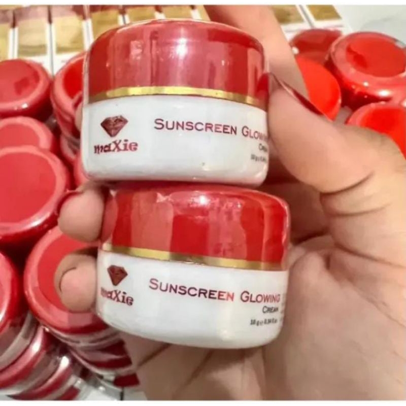 Jual ISI 2 CREAM MAXIE SUNSCREEN GLOWING | Shopee Indonesia