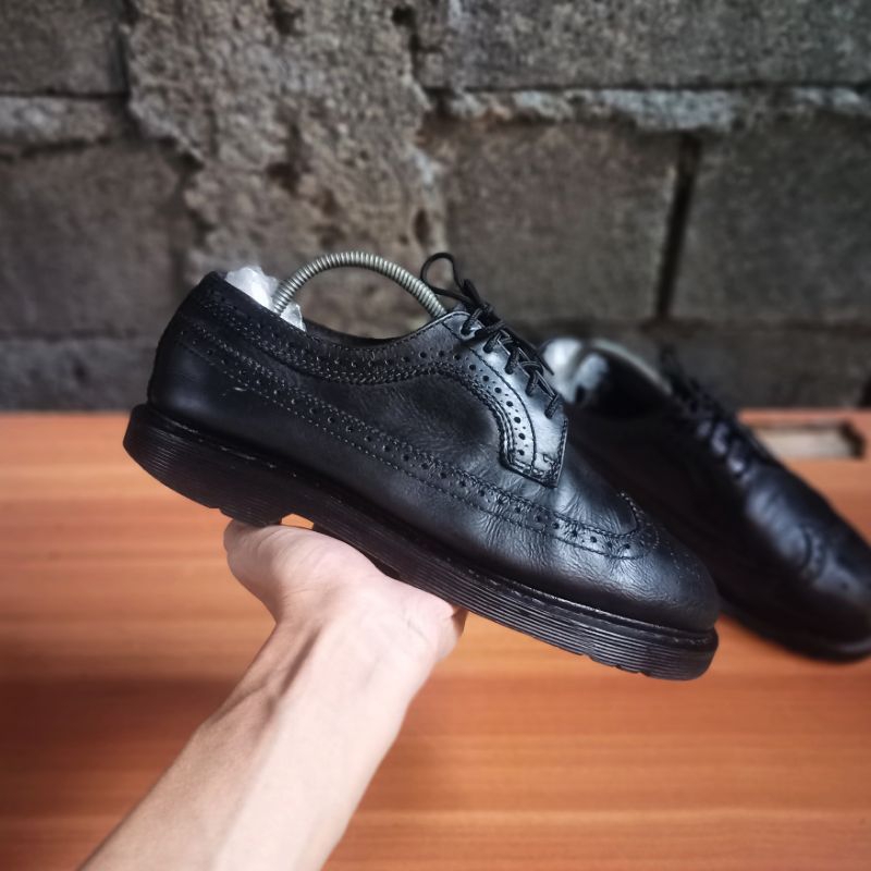 Jual dr martens | docmart brogues wingtip 14870 black leather | Shopee ...