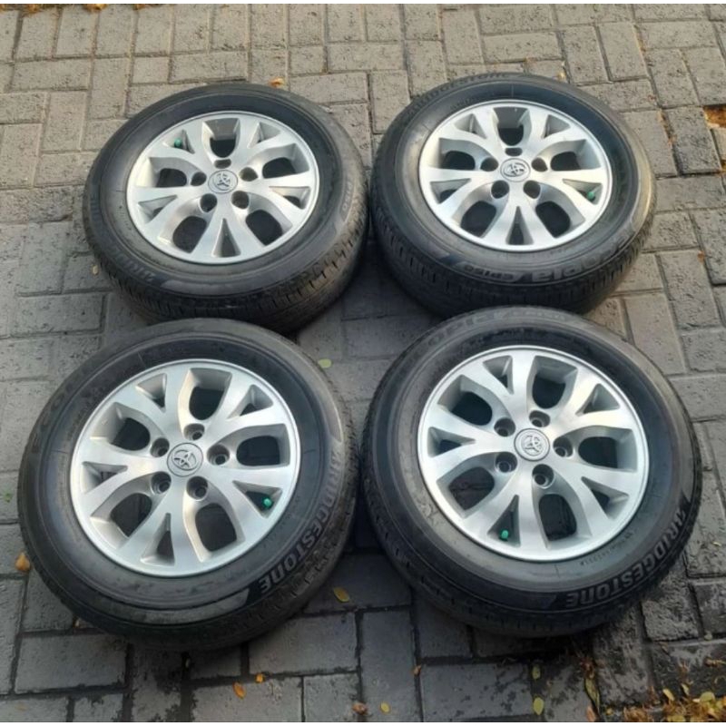 Jual Velg oem standar inova v ring 15 plus ban 205 65 15 bridgestone ...