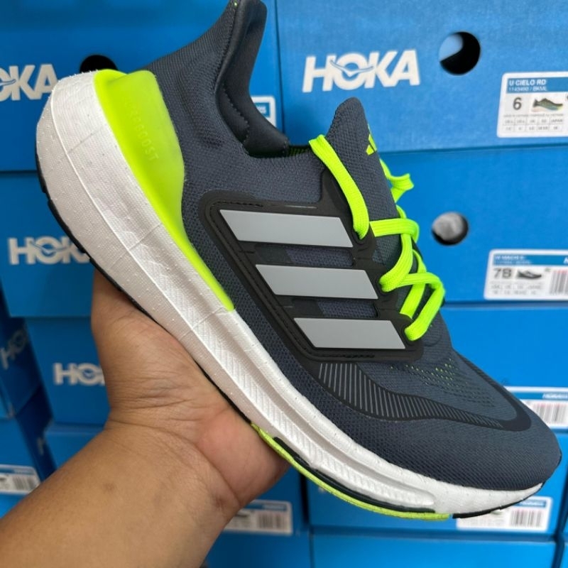 Jual ADIDAS ULTRABOOST LIGHT RUNNING FOR MENS ORIGINAL BNIB (IE1759 ...